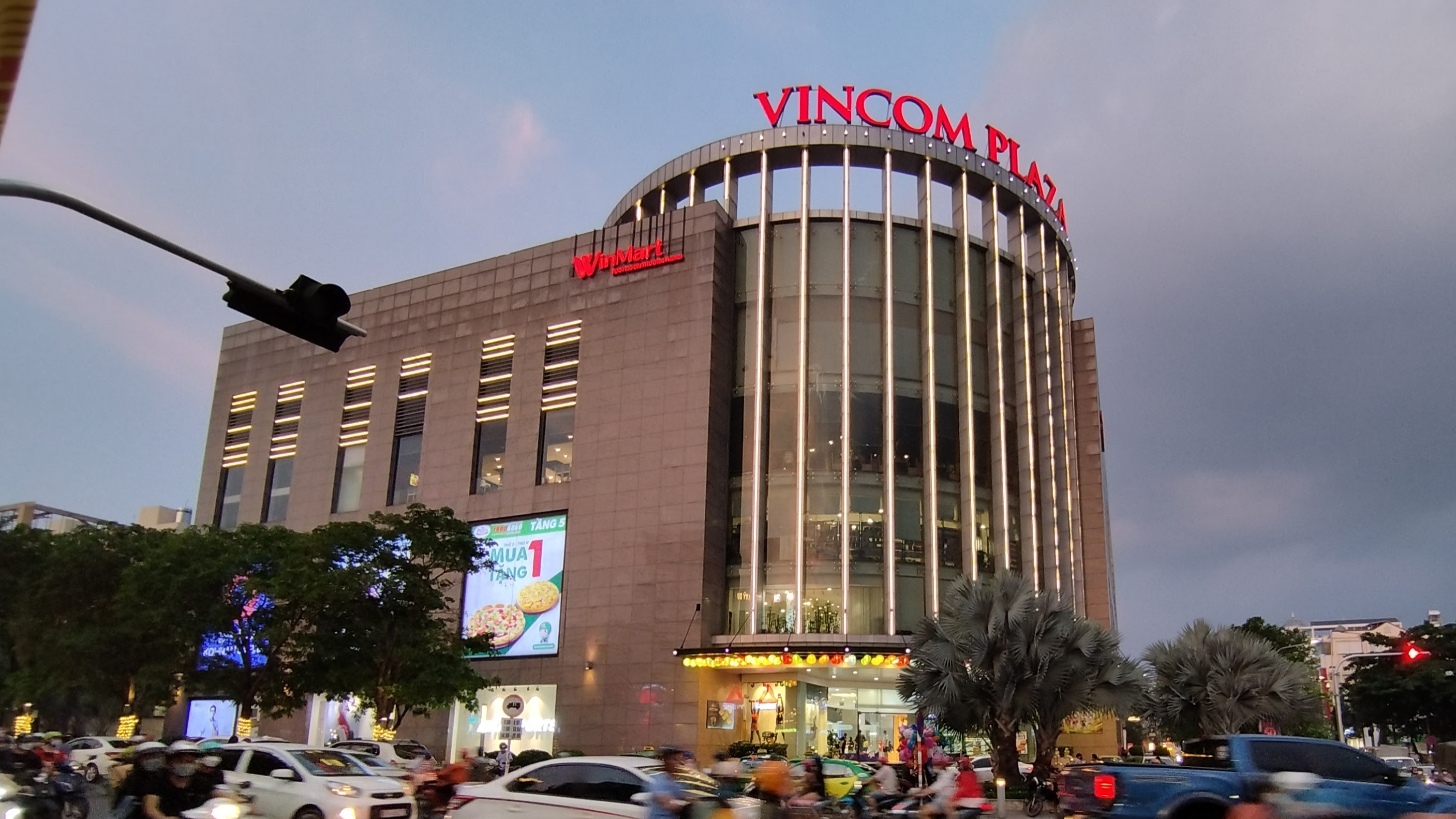 Vincom Plaza Biên Hòa, phía sau TTTM